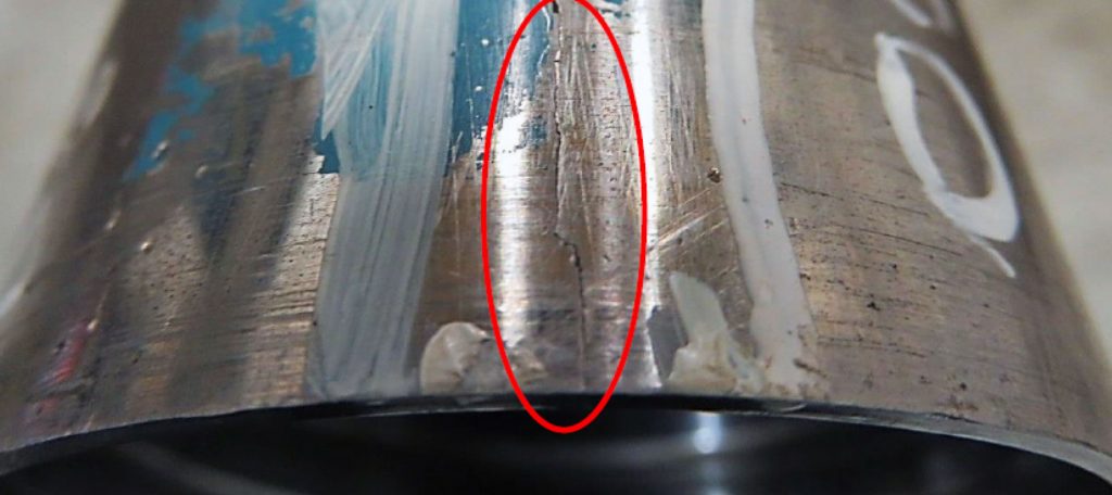 Understanding and Preventing Heat Check Cracking on Drill Rods - Boart ...