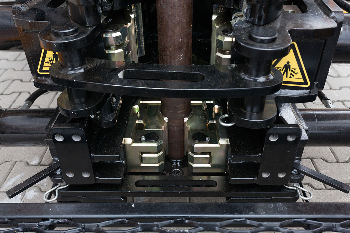 LF™160 Surface Coring Drill Rig - Boart Longyear