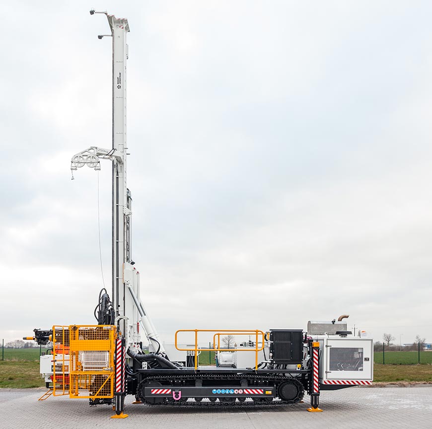 Coring Rig LF™160 Drill Rig & Freedom™ Loader