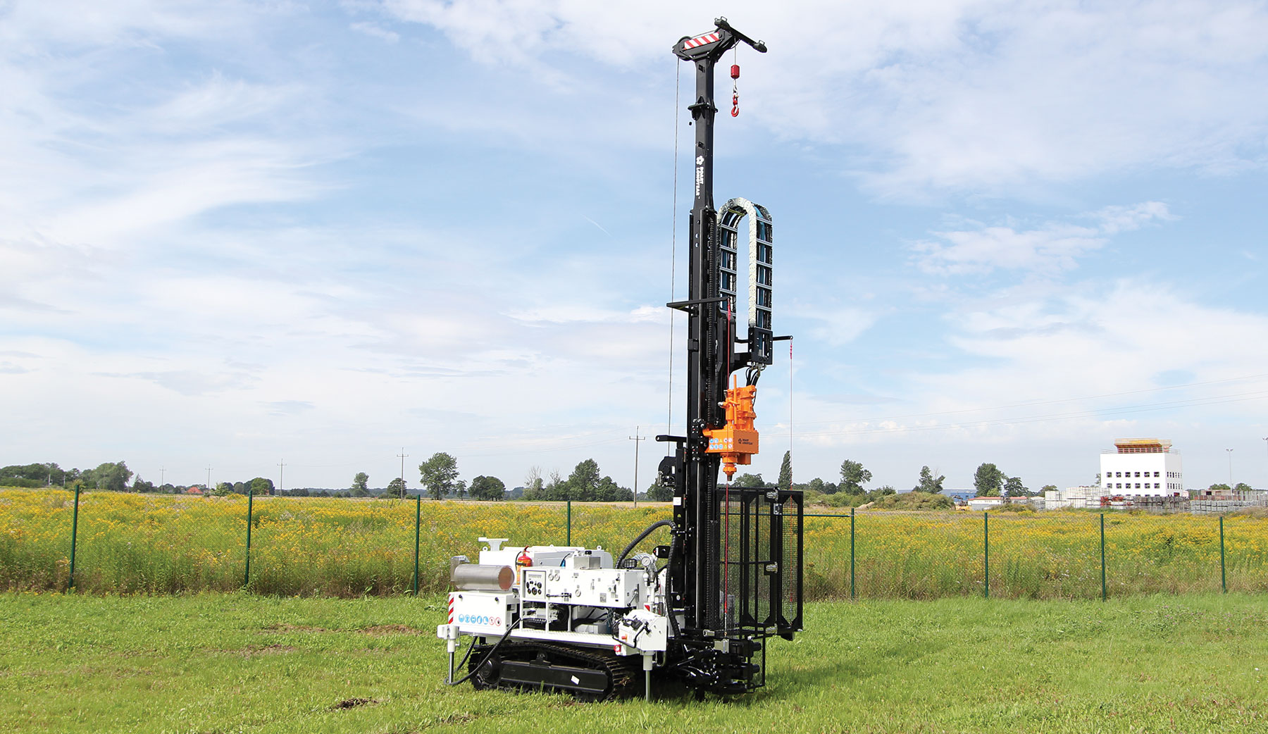 LX™4 Multipurpose Surface Drill Rig - Boart Longyear